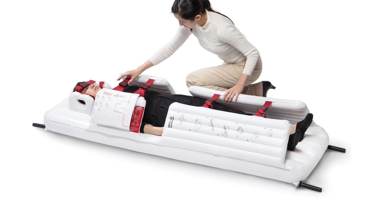 This Inflatable Stretcher Is Designed For Emergency Missions and Saves ...