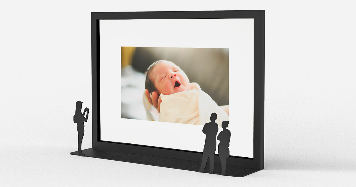 This Uniquely Designed Photo Frame Turns Your Picture Into an Art ...